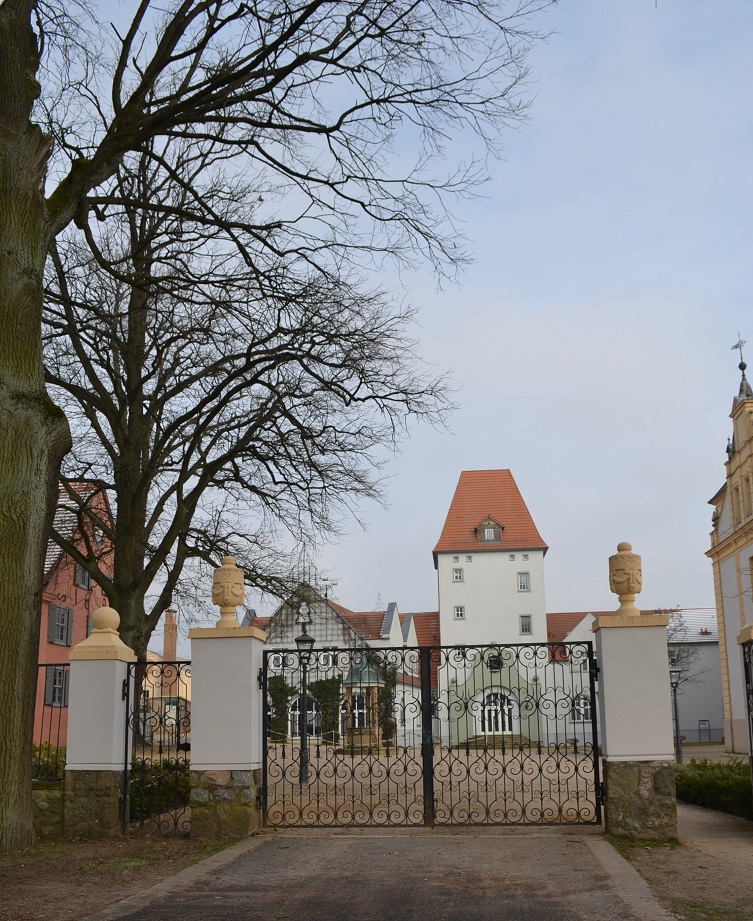 Schloss Liebenberg | Jana Bundfuss - The Offical Website